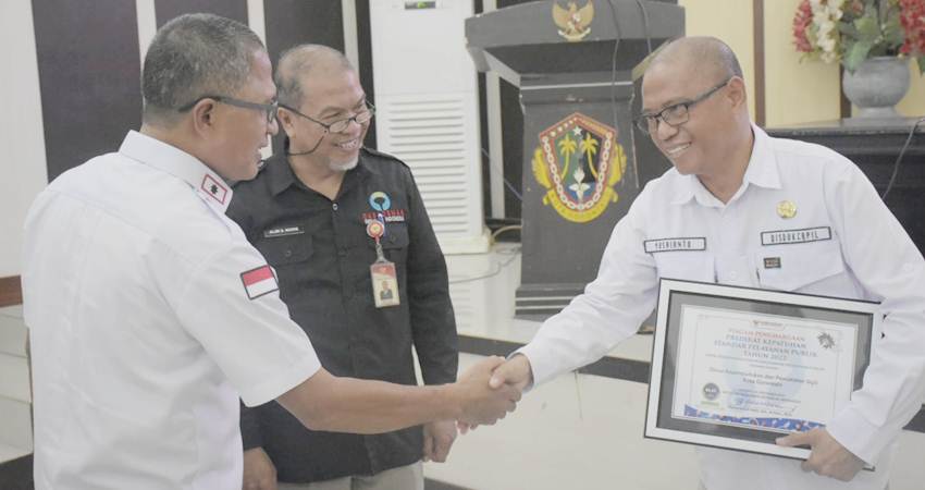 Layanan Publik Disdukcapil Terbaik Tahun 2022, Hasil Penilaian Ombudsman RI Provinsi Gorontalo ...